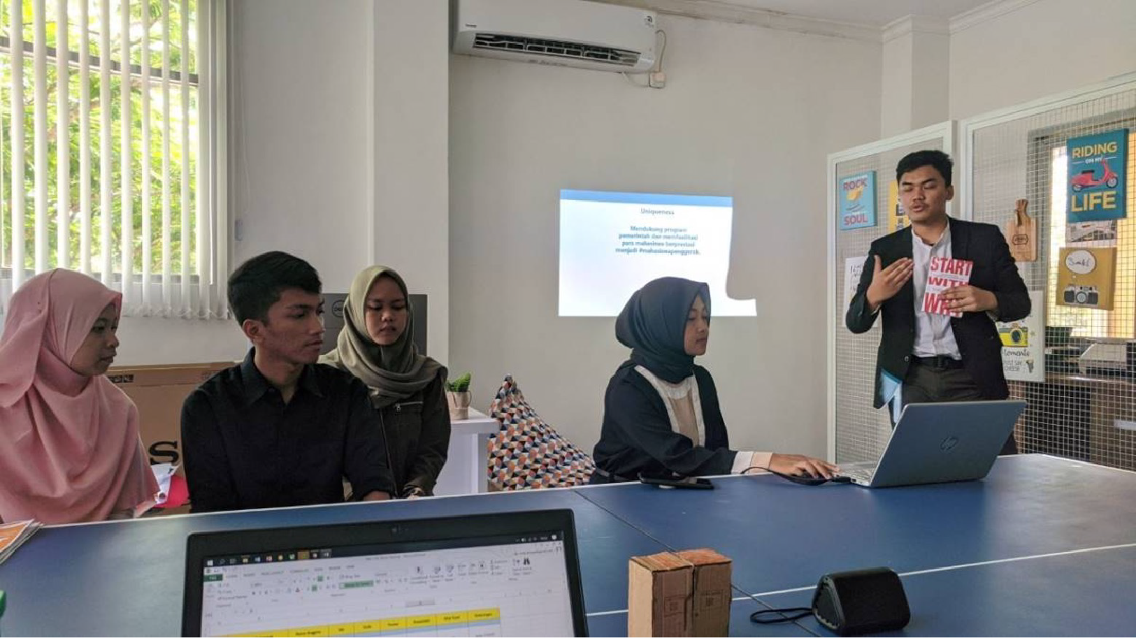 Laboratorium Digital Learning – Entrepreneurship Study Program